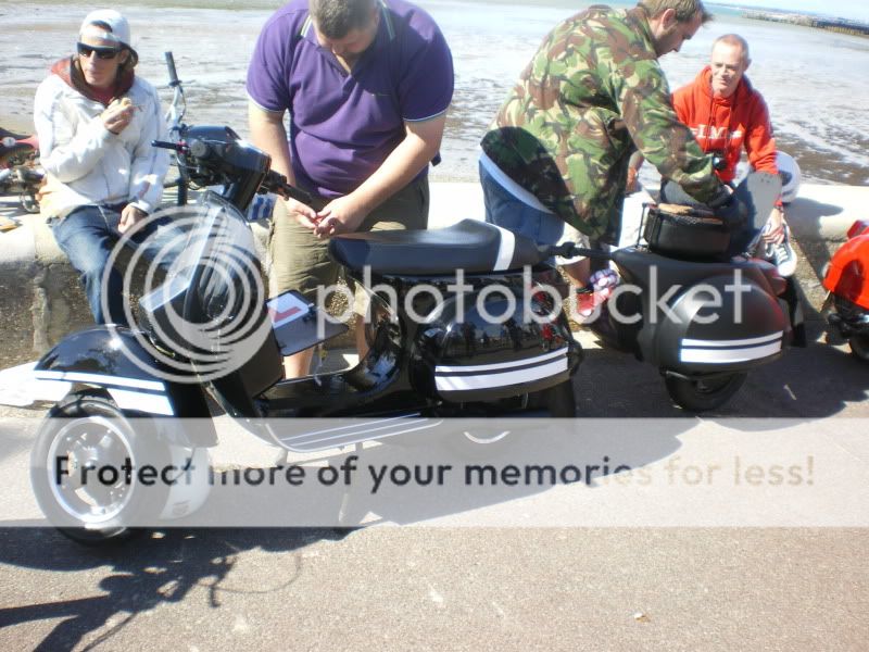 Modern Vespa : PX Trailer