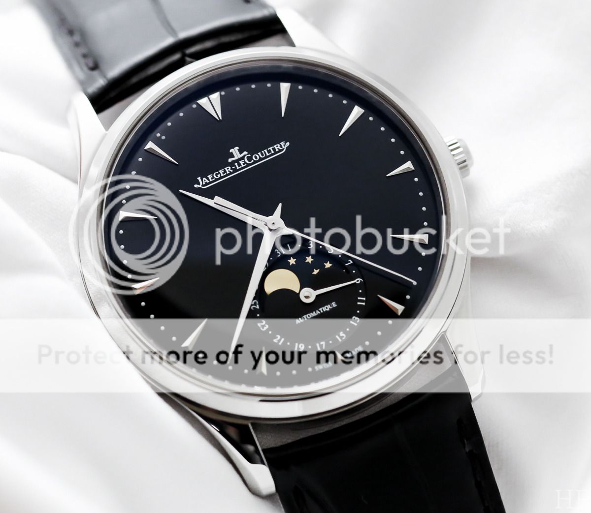 TimeZone : Jaeger-LeCoultre » JLC MUT Moon BLUE - available yet?