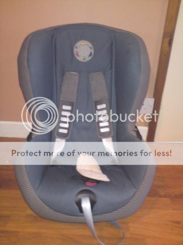 For Sale - Genuine Vw isofix baby seat | Volkszone Forum