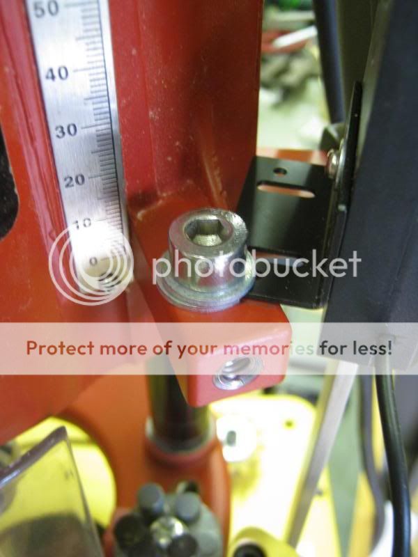 Adding a DRO to my Router Lift | UK Workshop