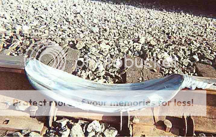 Just four guys push-starting a train. No big deal : r/ANormalDayInRussia